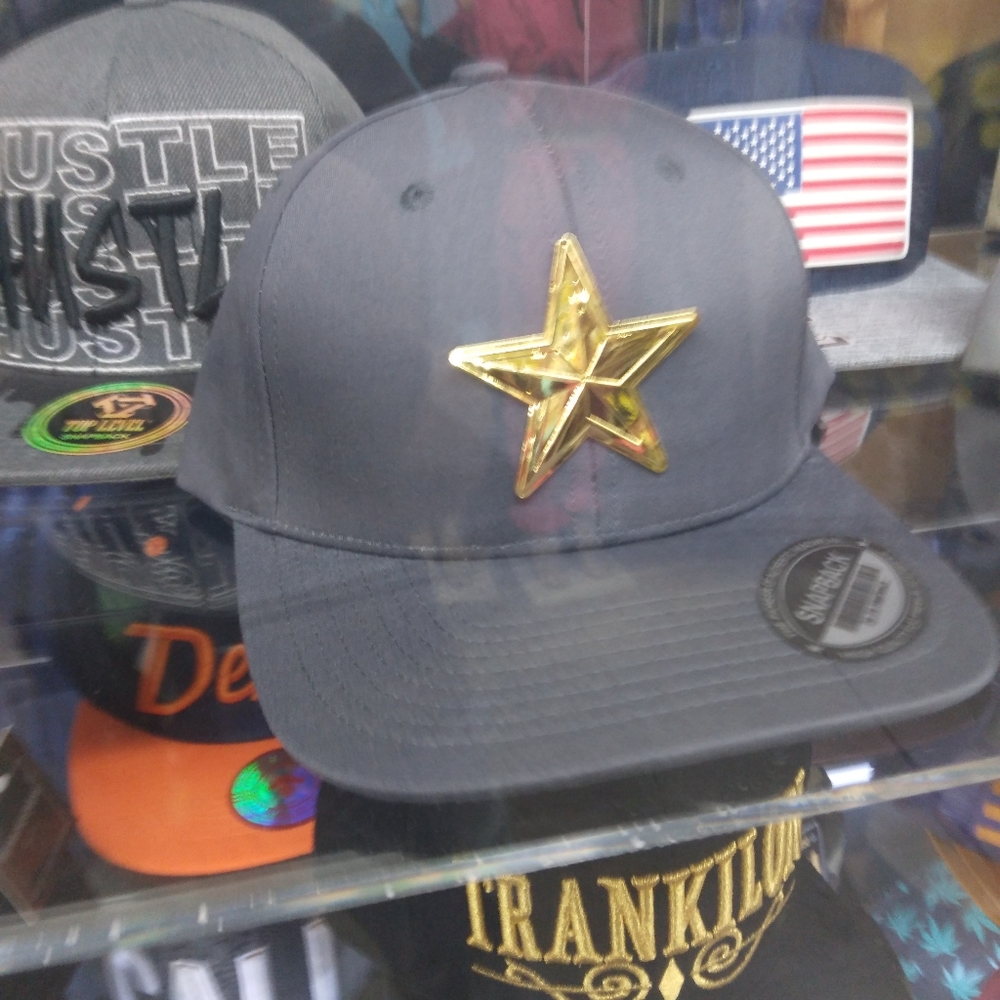 New Golden Star Cap For Cowboys Fans. - Gem